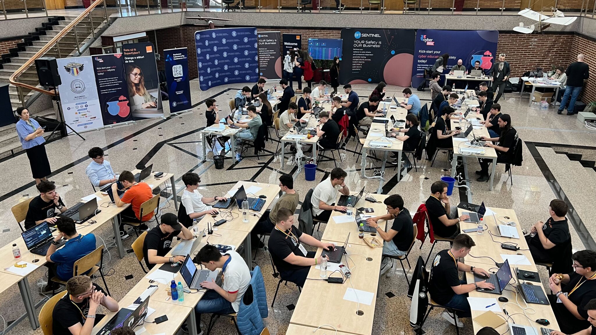 Jeopardy vs Attack & Defense: Insights for cybersecurity training